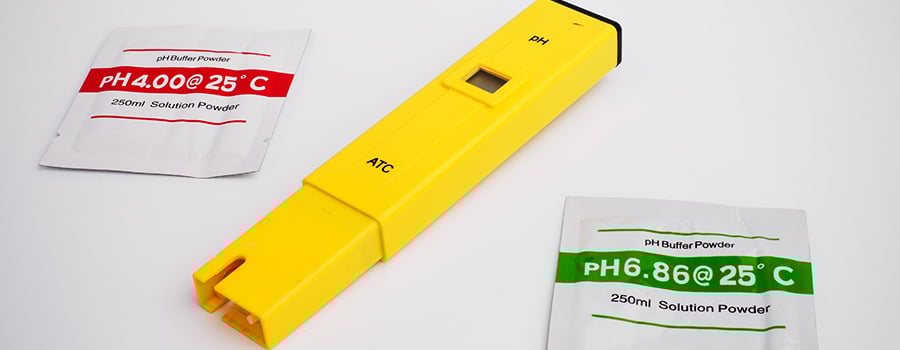 How To Use And Calibrate Your Cannabis pH Meter - RQS Blog
