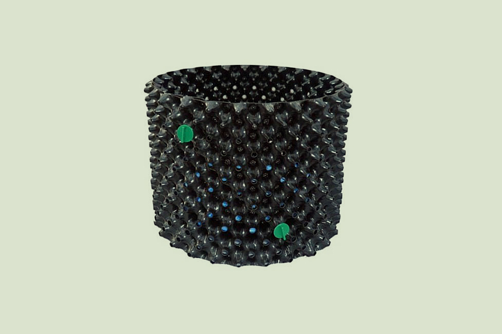 Types Of Containers For Growing Weed - RQS Blog